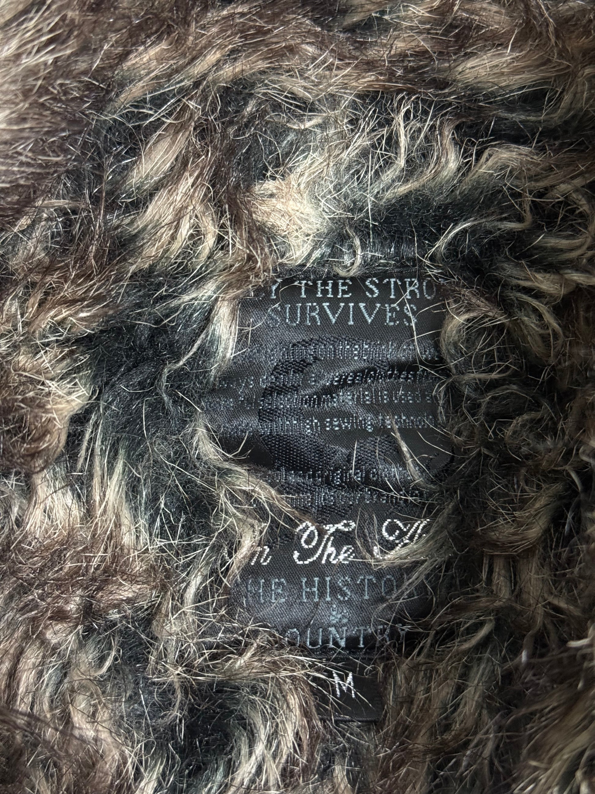 B2V- SWS HOOIDE༒ – B2V_BAD2WEAR